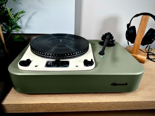 Garrard - Legendary Turntable - Monarch Systems Distribution